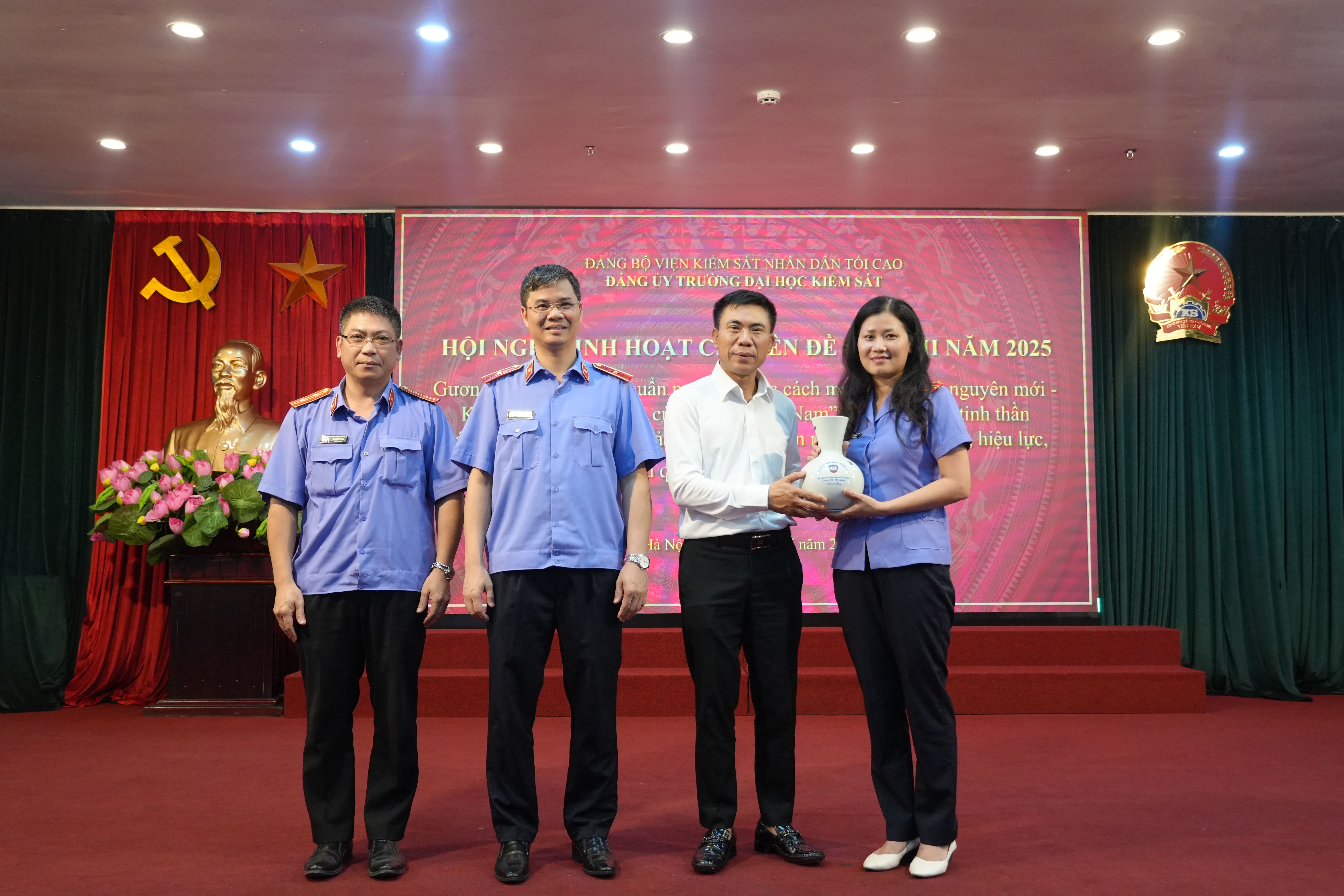 DKS - Trường Đại học kiểm sát Hà nội